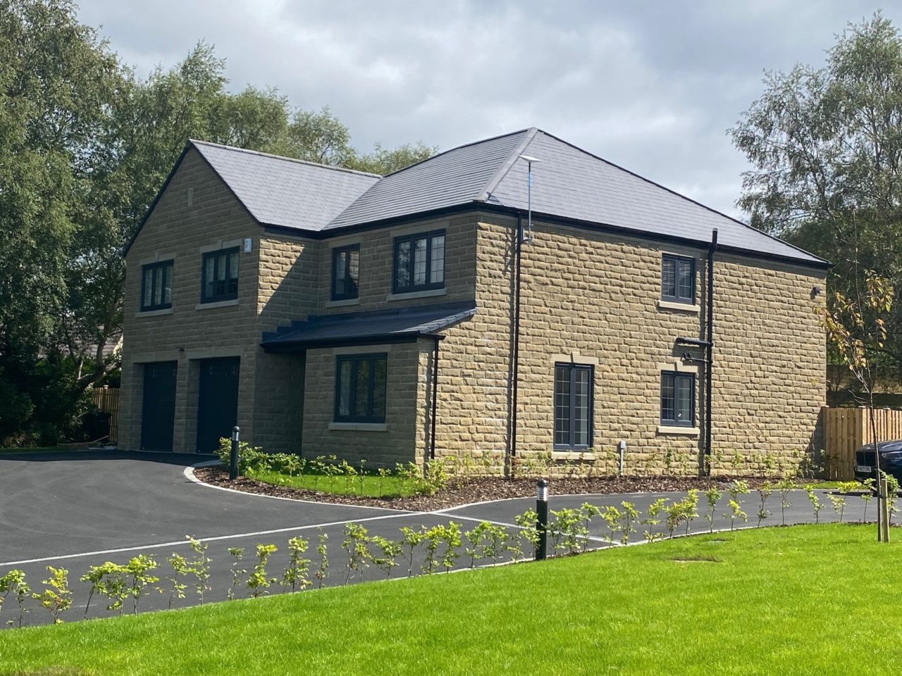 High quality traditional walling stone from Newlay